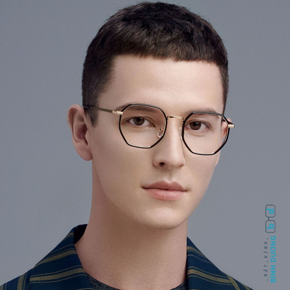 Mắt kính Bàu Bàng – Mua kính mát nam nữ cao cấp